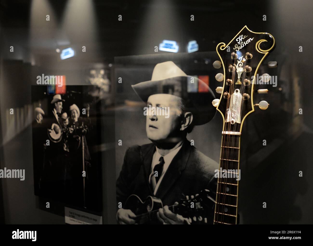 A 1992 F-5L model mandolin played by bluegrass pioneer Bill Monroe at ...