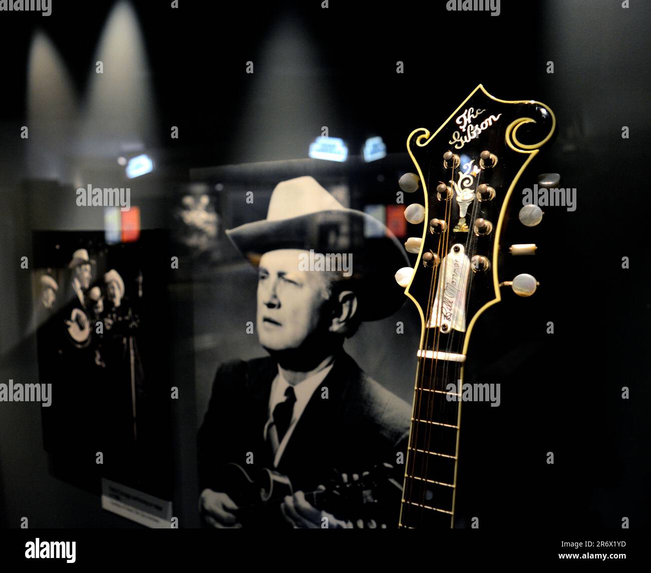 A 1992 F-5L model mandolin played by bluegrass pioneer Bill Monroe at ...