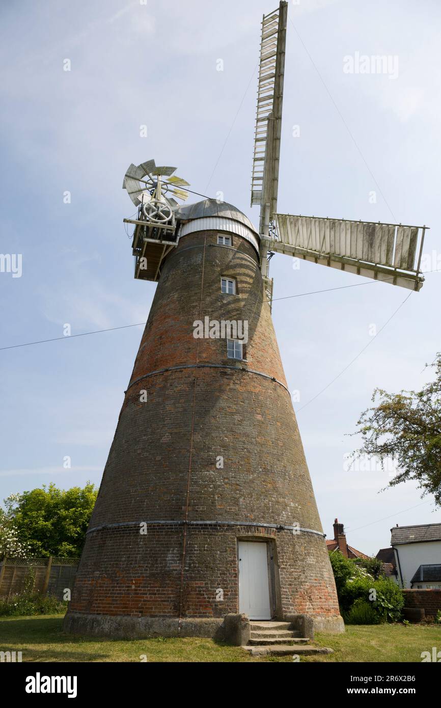 Windmill Stansted MountFitchet Essex Stock Photo - Alamy
