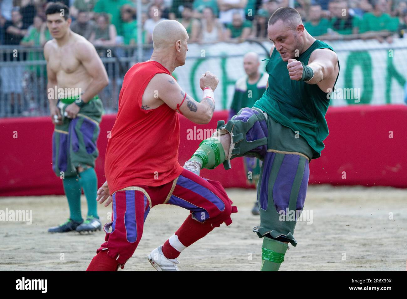 Calcio Storico Fiorentino Azzurri-Verdi Stock Photo - Alamy