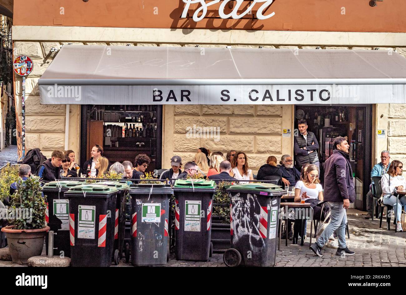 Bar calisto rome hi-res stock photography and images - Alamy