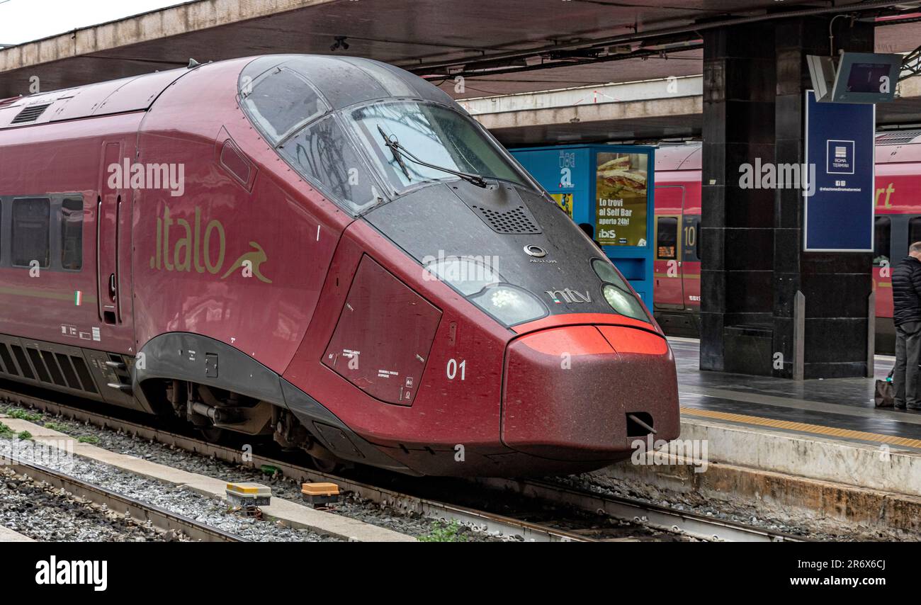 Italo high speed train hi-res stock photography and images - Alamy