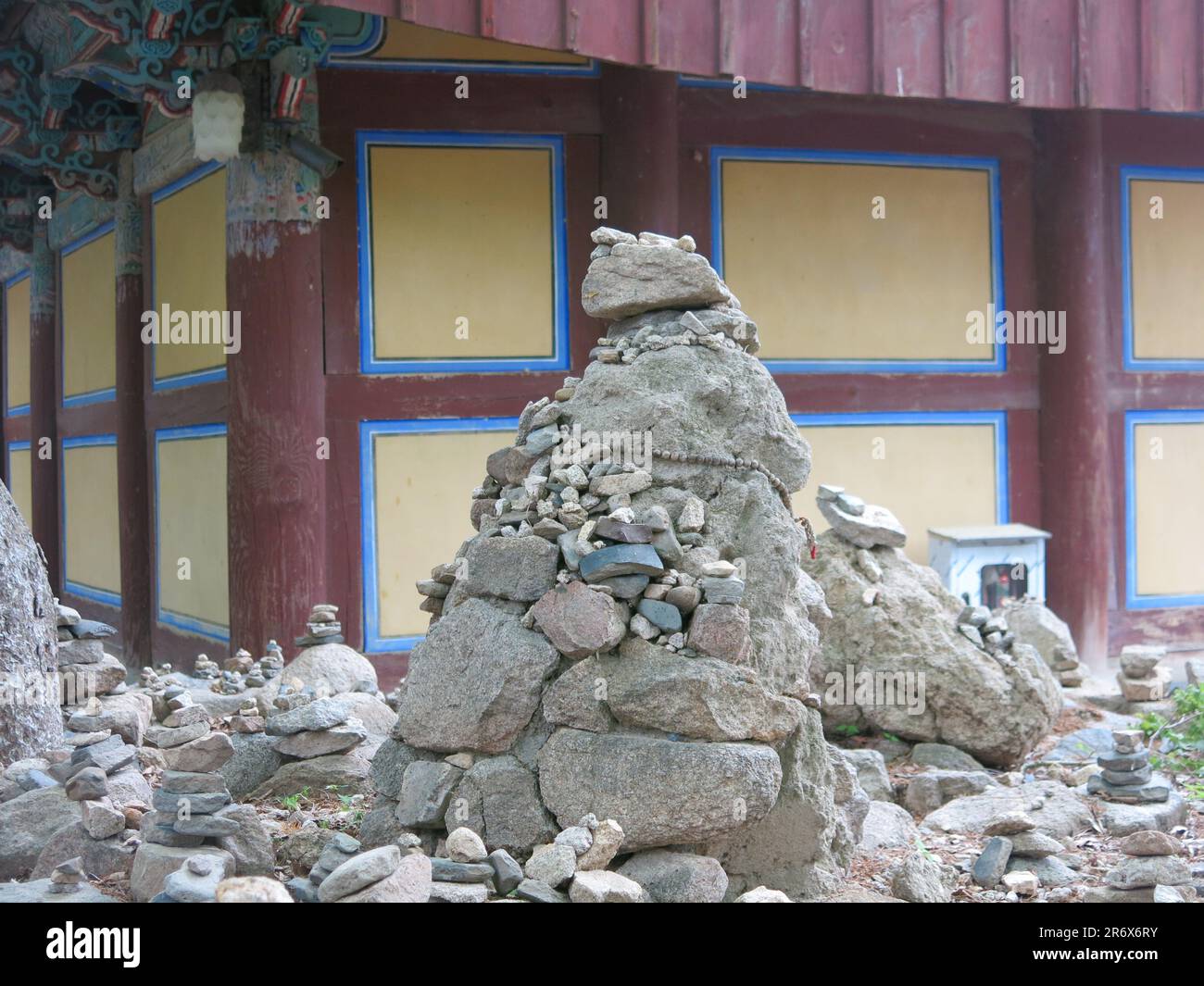 Bulguksa temple complex hi-res stock photography and images - Alamy