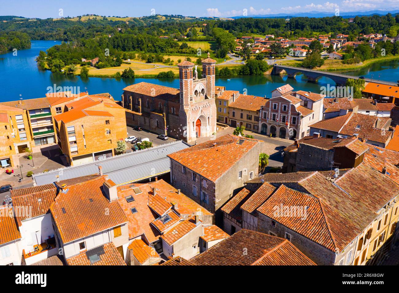 Aerial view of Cazeres with Church of Notre Dame Stock Photo - Alamy