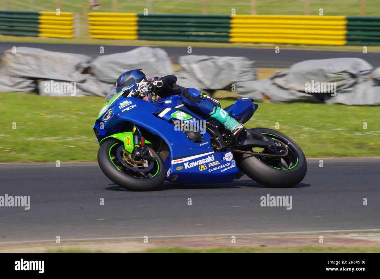 Croft Circuit, 10 June 2023. Scott Walker riding a Kawasaki 1000 in a ...