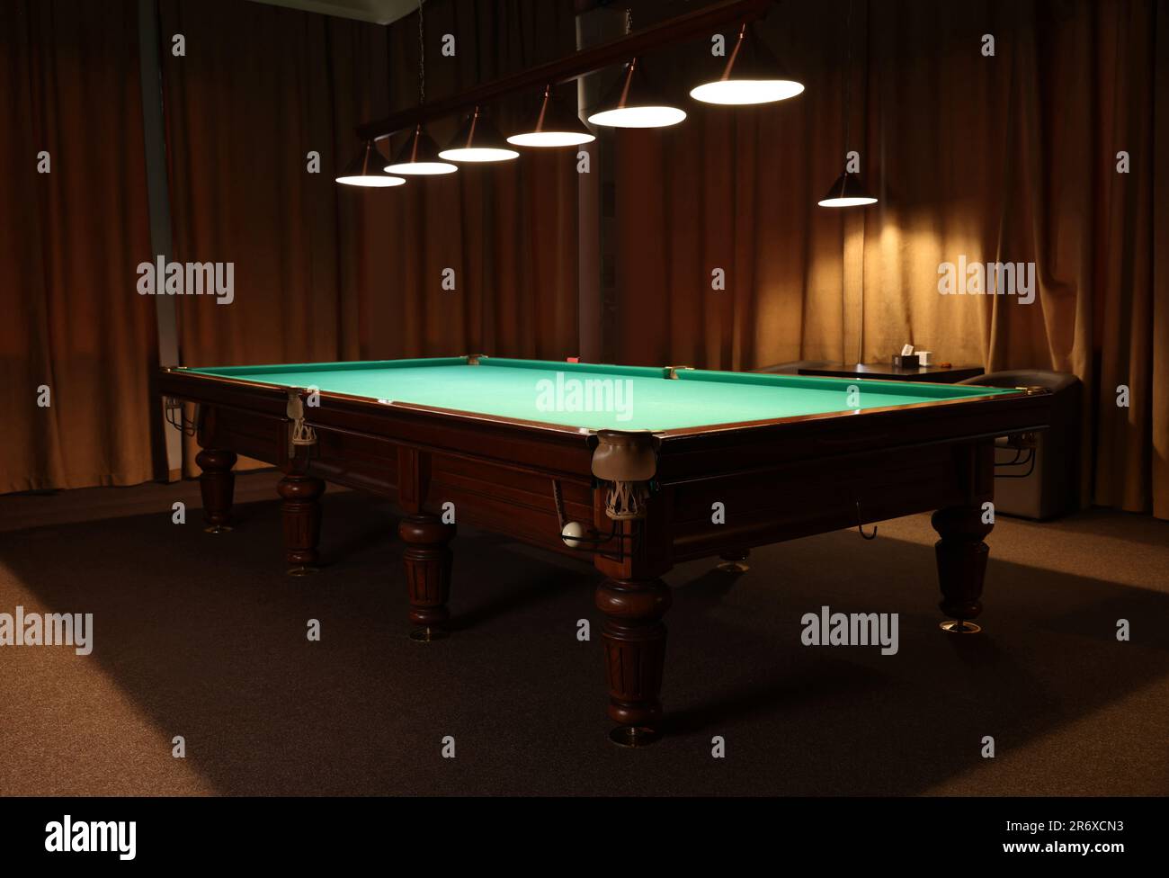 Billiards green empty hi-res stock photography and images - Alamy