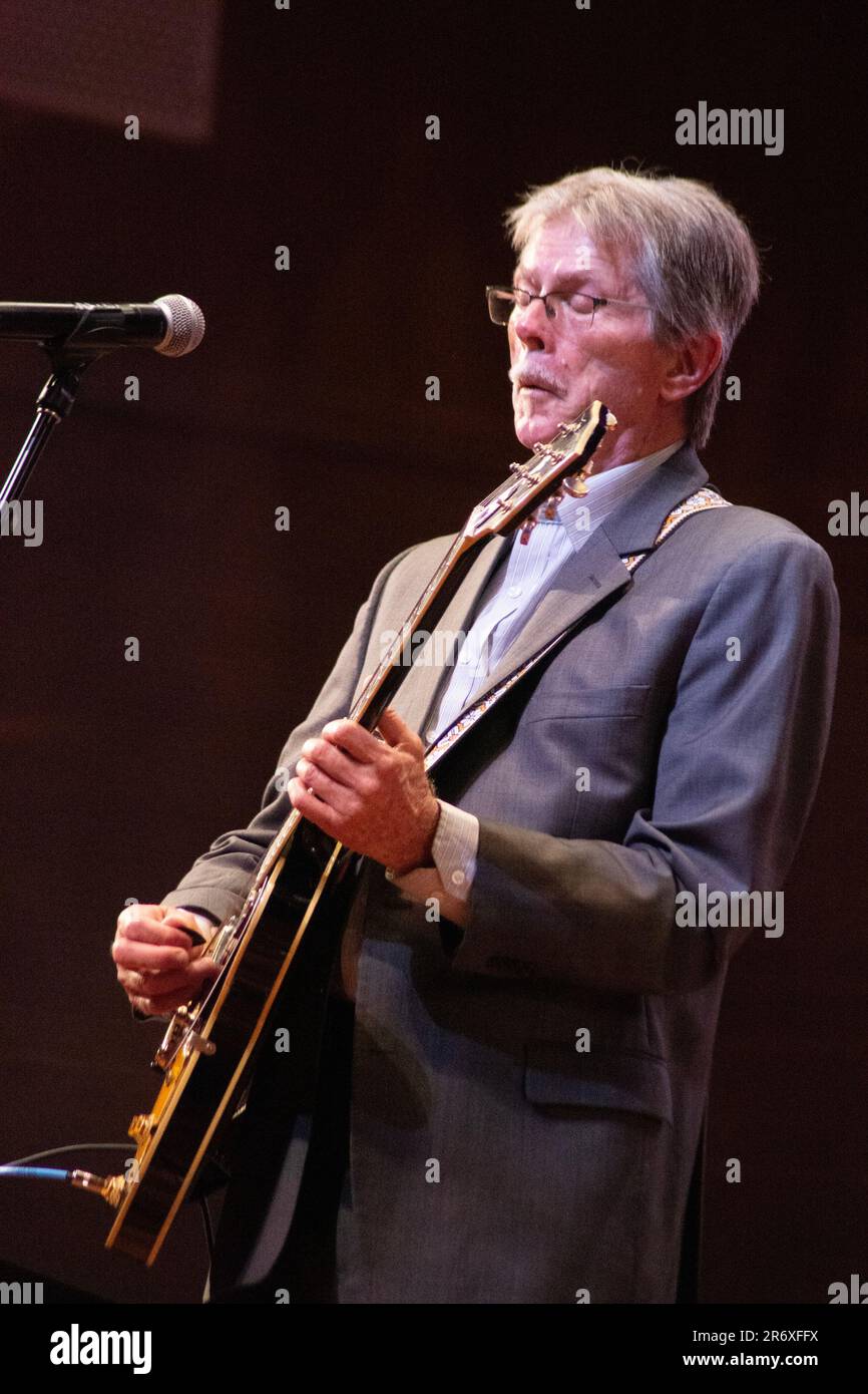 Billy flynn chicago hi-res stock photography and images - Alamy