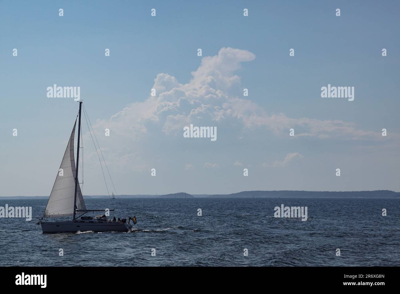 Mast floating sailboat in ocean hi-res stock photography and images - Alamy