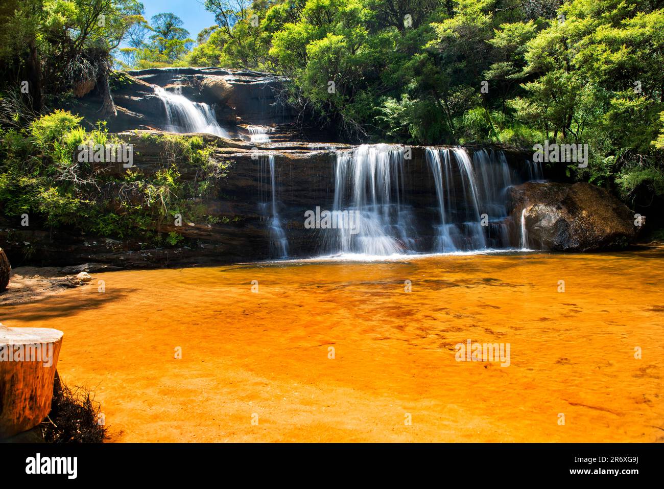 Queens cascades wentworth falls hi-res stock photography and images - Alamy