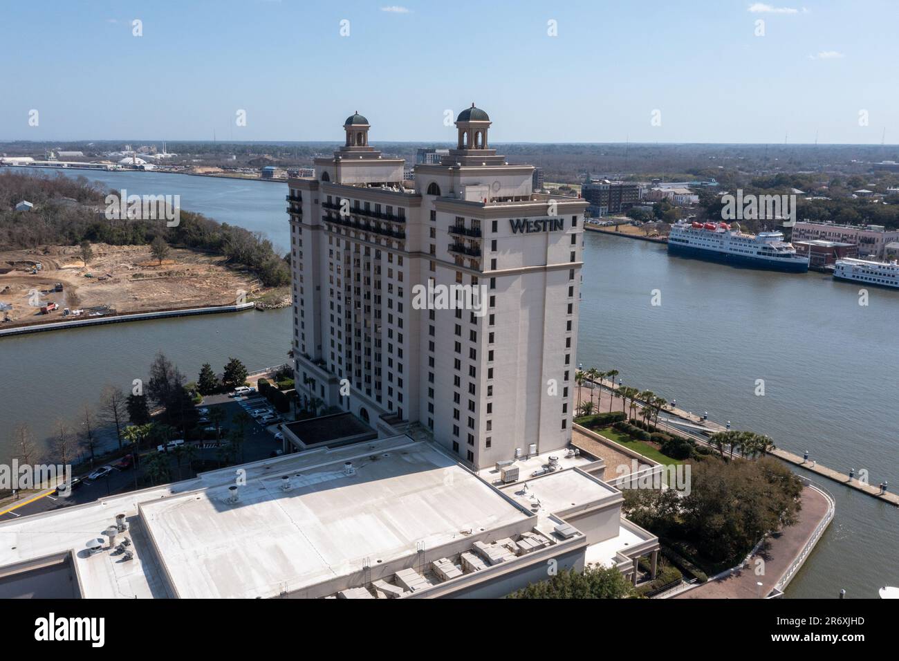 Savannah, Georgia - Feb 23, 2023: The Westin Savannah Harbor Golf ...