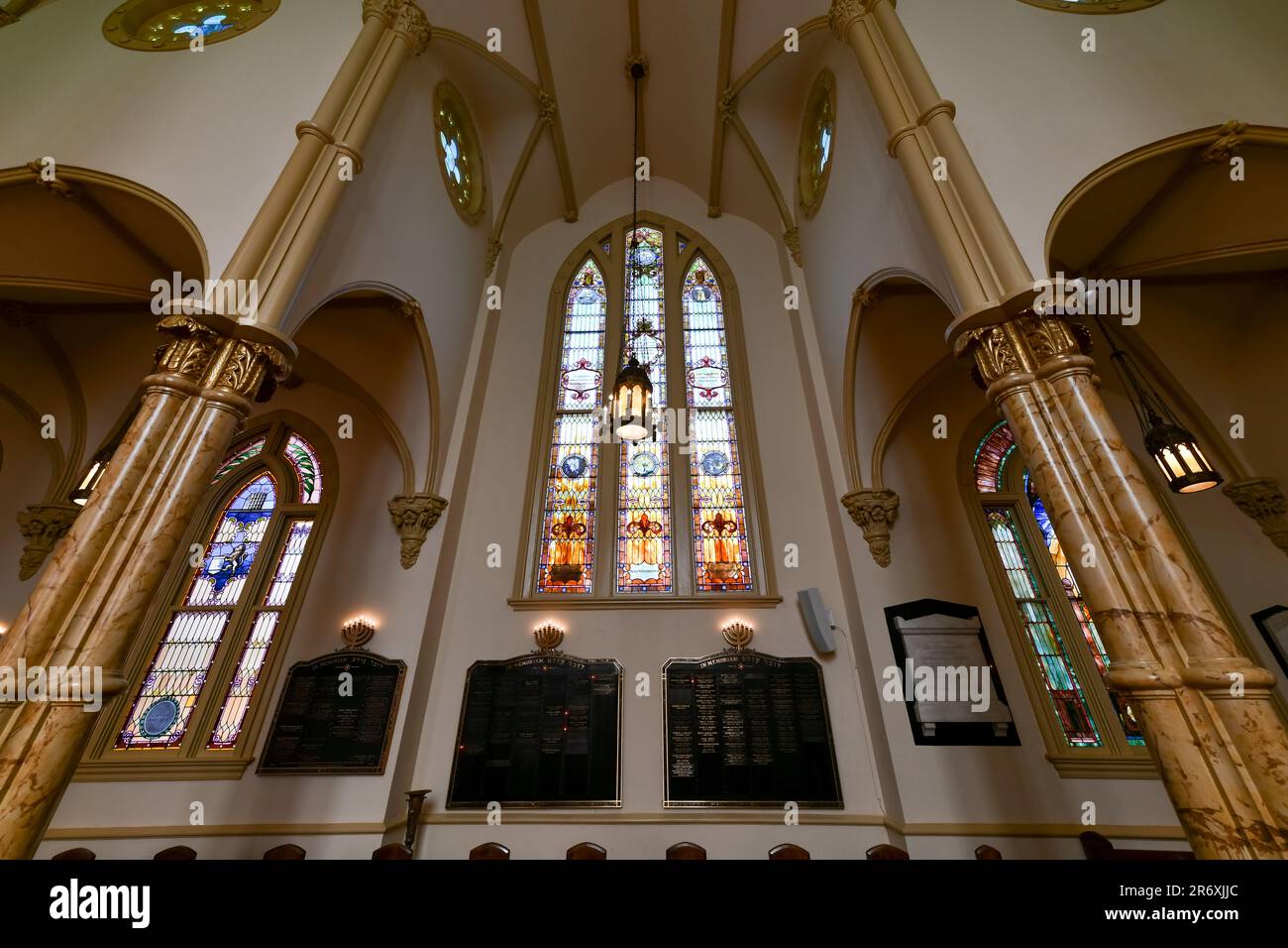Synagogue oldest place of worship jewish jew hi-res stock photography ...