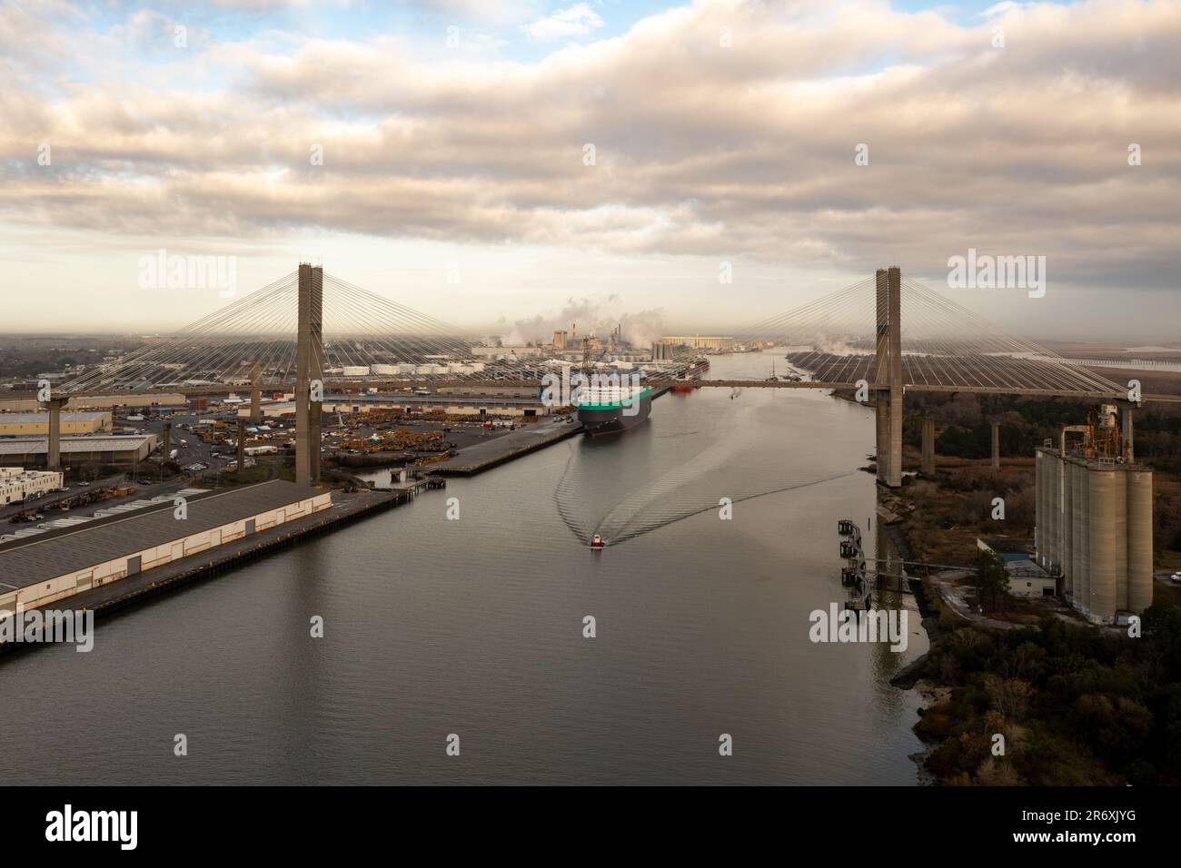 Aerial view of Talmadge Memorial Bridge on a sunny day. The Talmadge ...