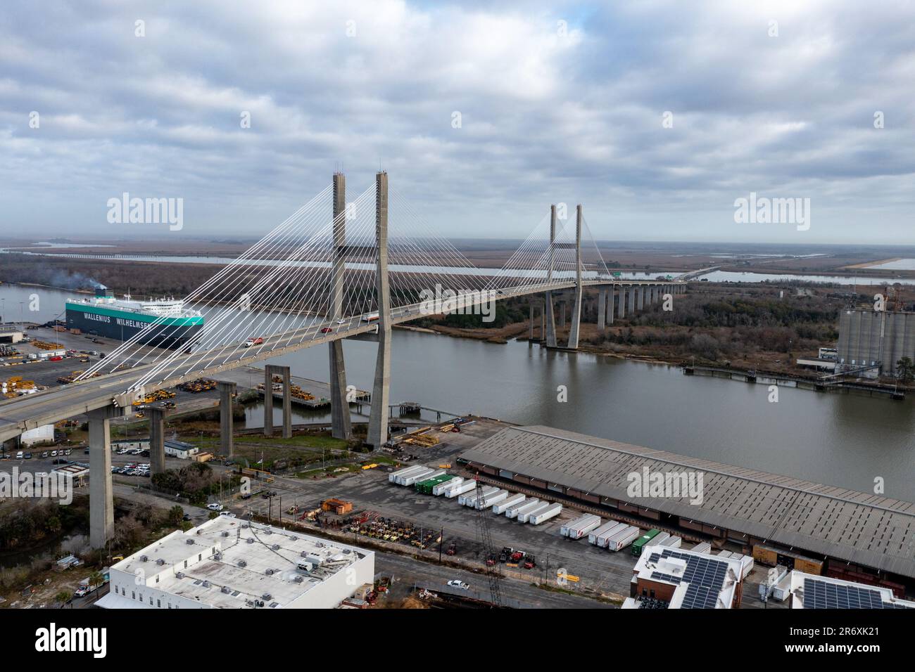 Aerial view of Talmadge Memorial Bridge on a sunny day. The Talmadge ...