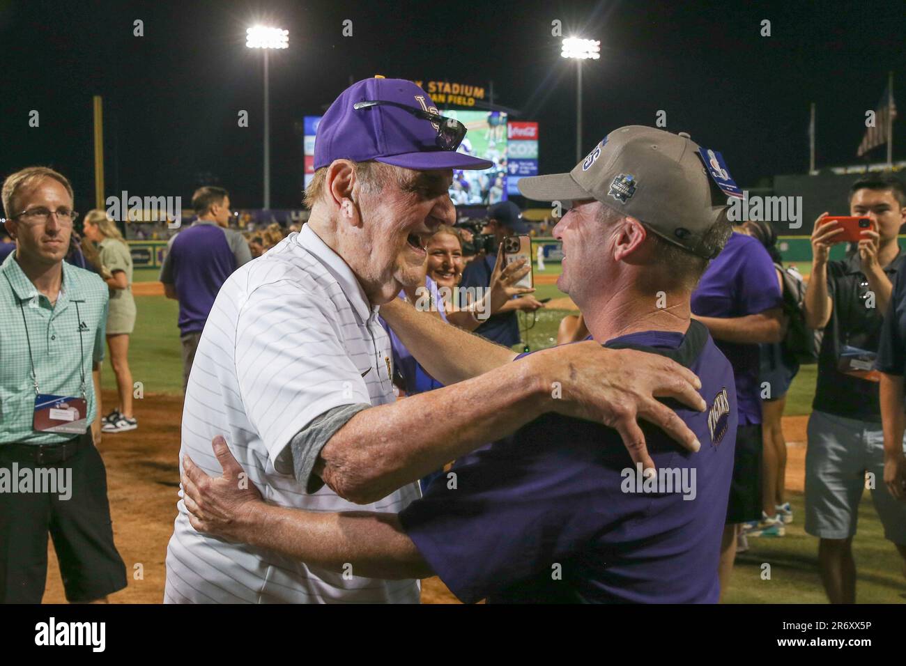 June 11, 2023: LSU Head Coach Jay Johnson hugs former Head Coach Skip ...