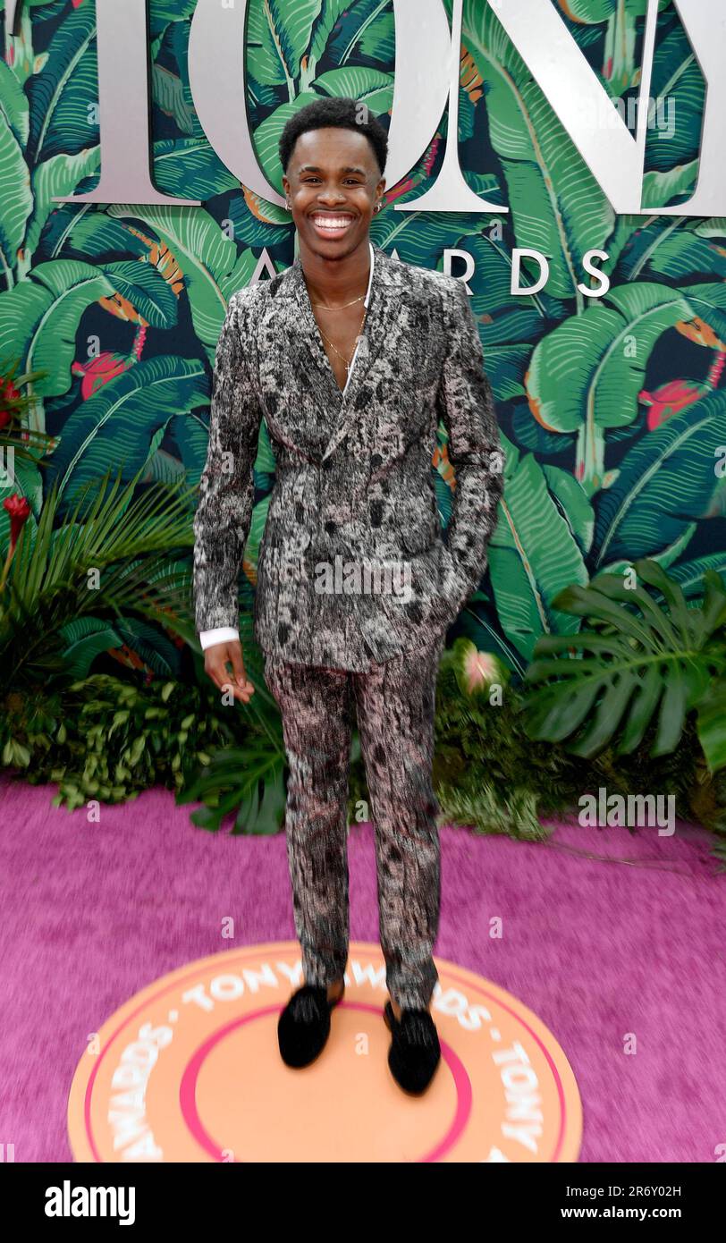 Tavon Olds-Sample arrives at the 76th annual Tony Awards on Sunday ...