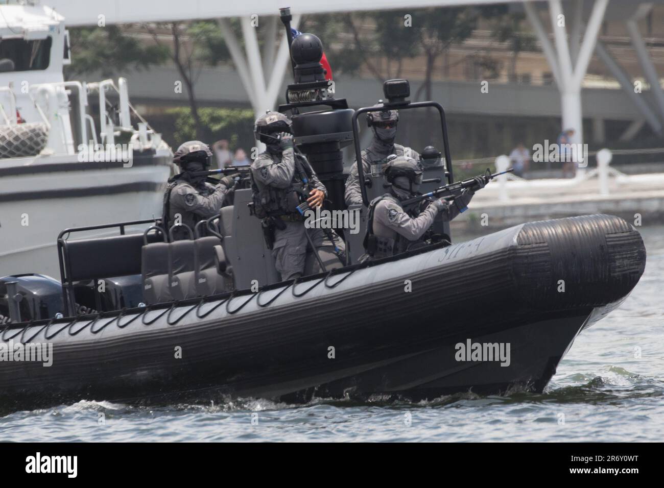 Soldiers of special forces participate in the exercise held coast guard ...