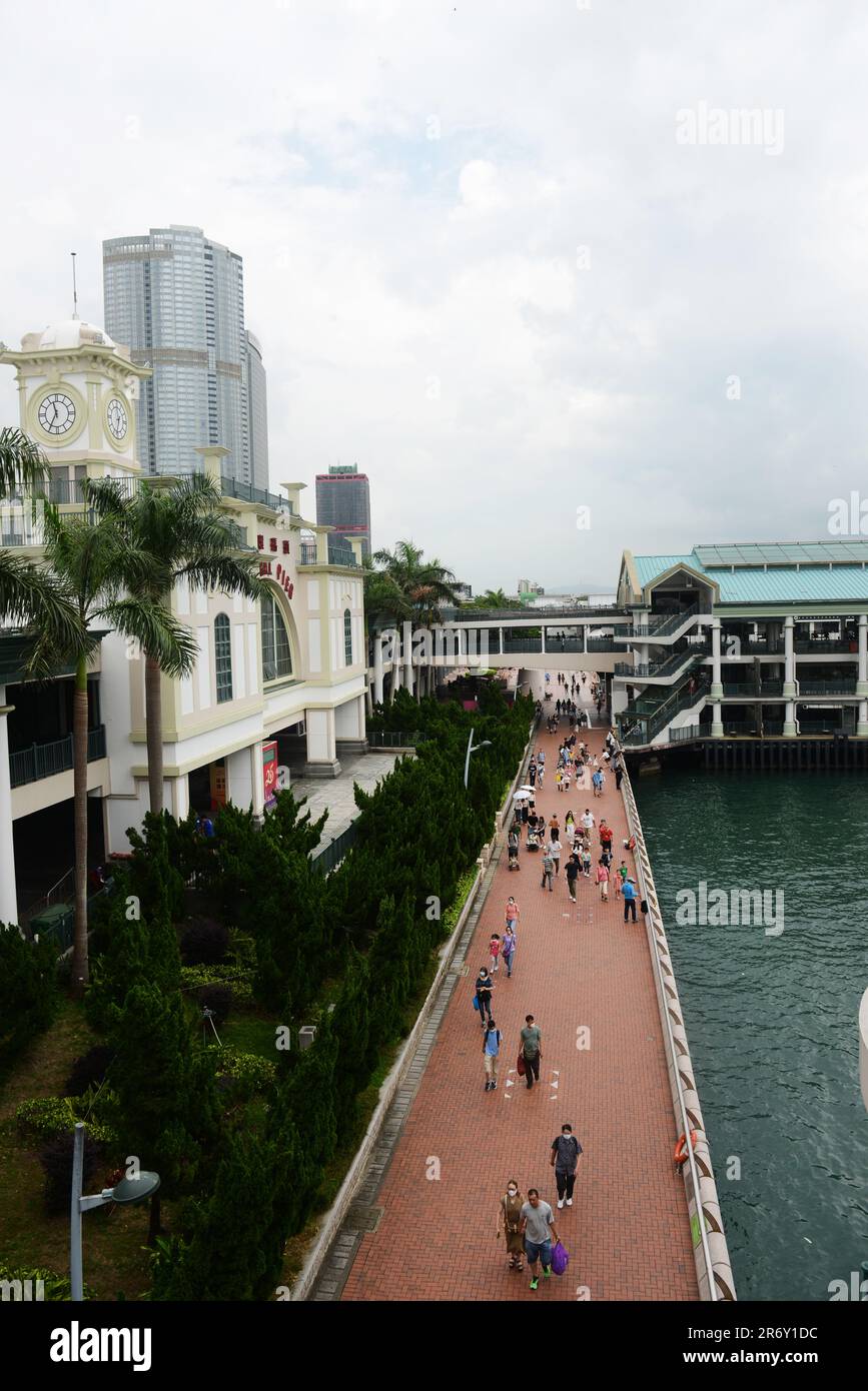 The Central Piers promenade in Hong Kong Stock Photo - Alamy