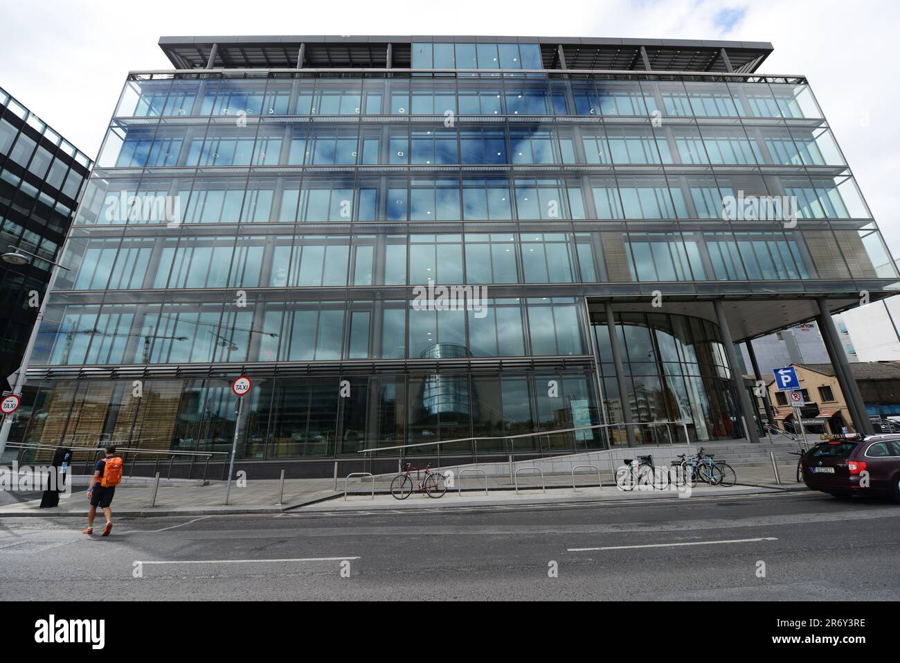 Modern buildings around the Grand Canal Square in Dublin, Ireland Stock ...