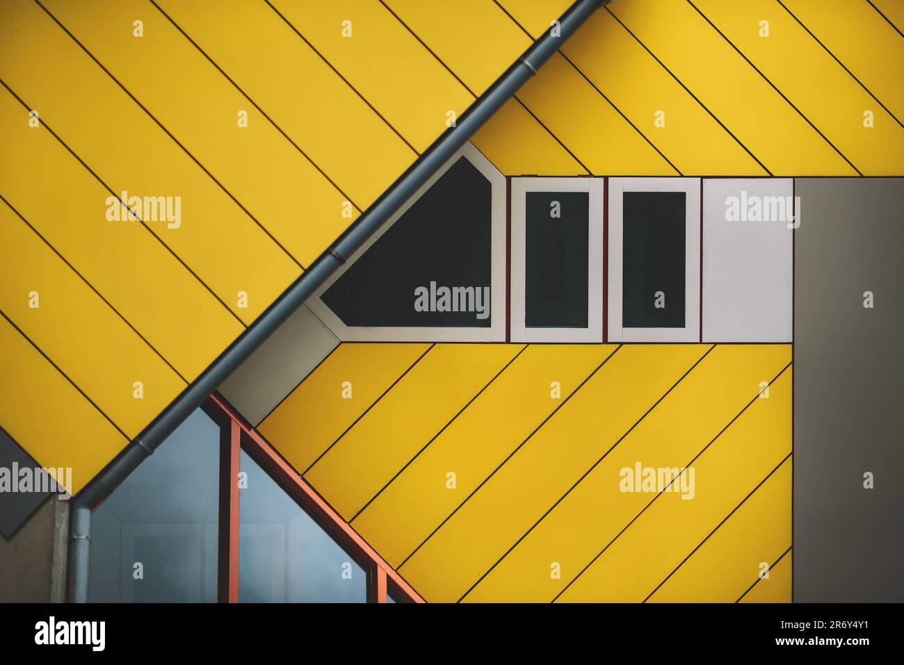 Modern cube house in the Rotterdam Stock Photo - Alamy