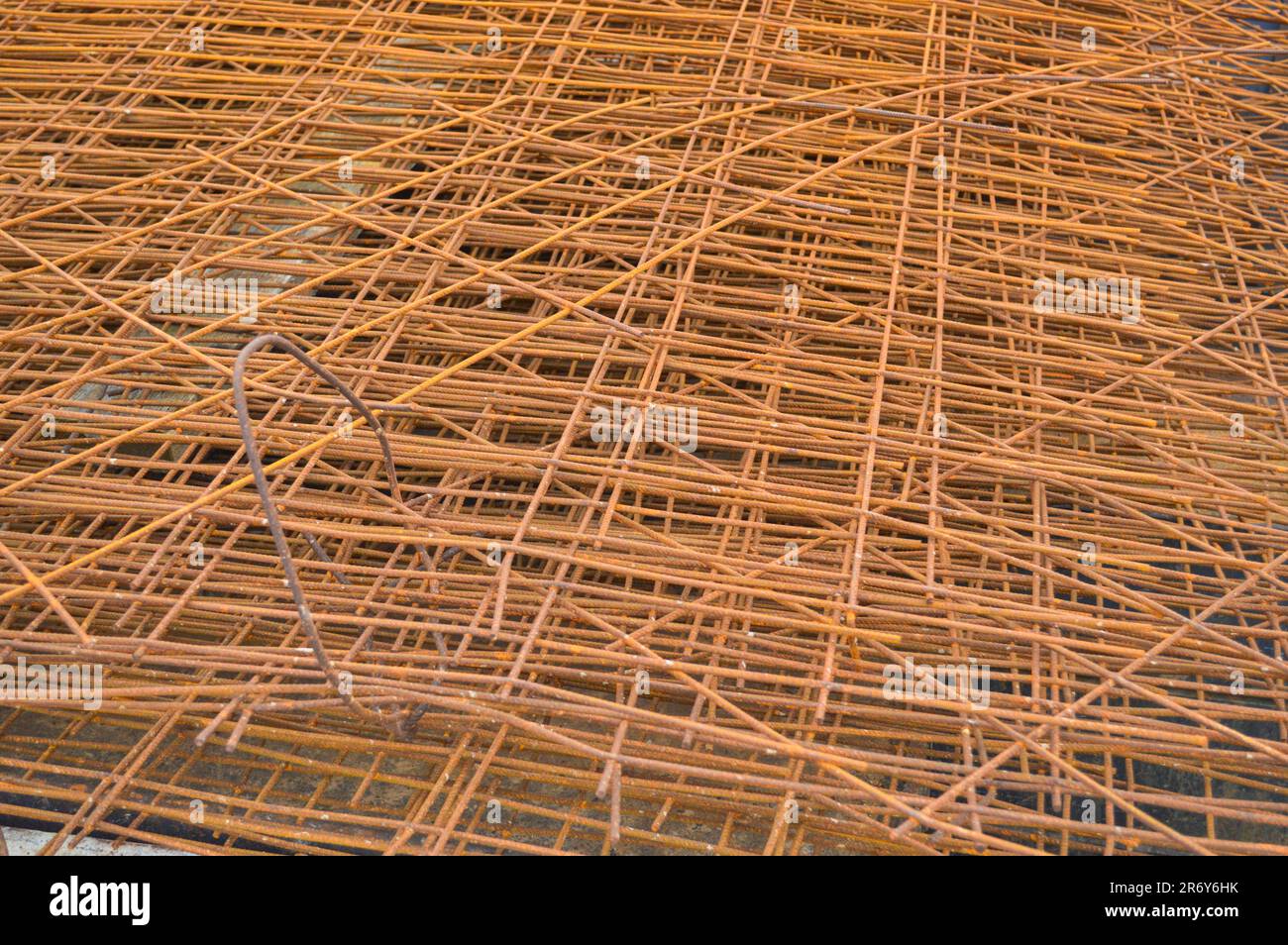 Iron metal braided rusty yellow reinforcing welded industrial ...