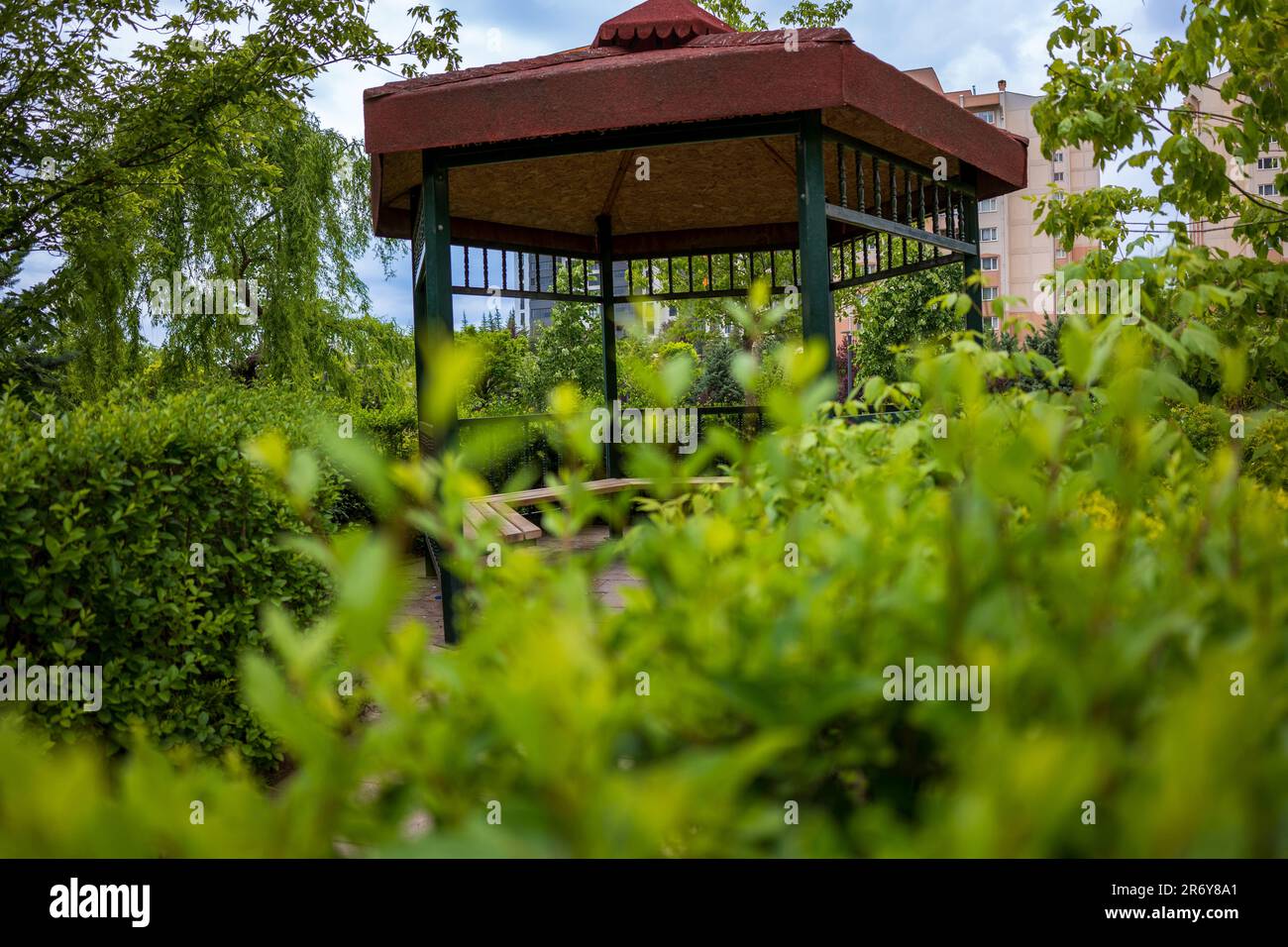 Pergola framework hi-res stock photography and images - Alamy