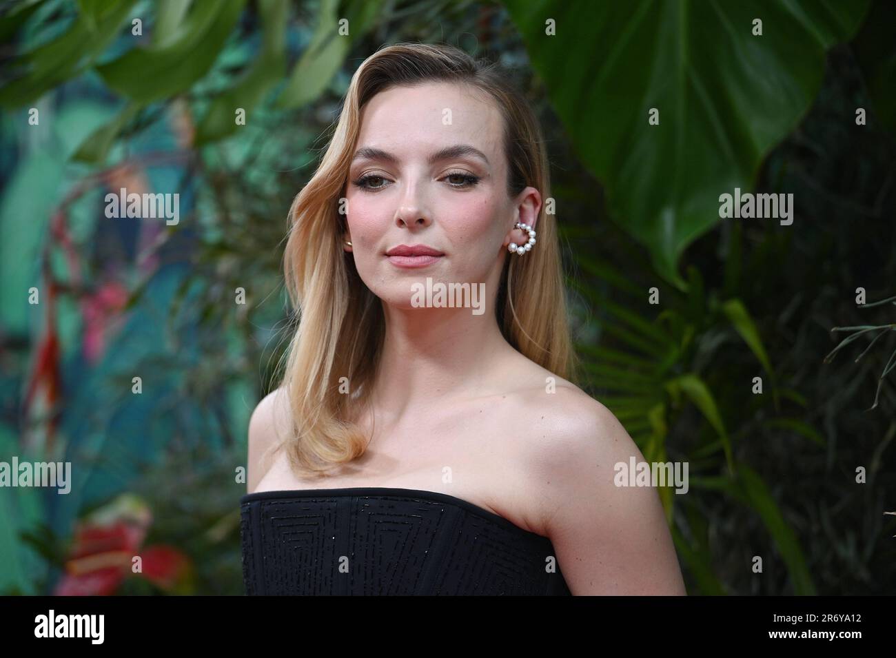 New York, USA. 11th June, 2023. Jodie Comer walking on the red carpet ...