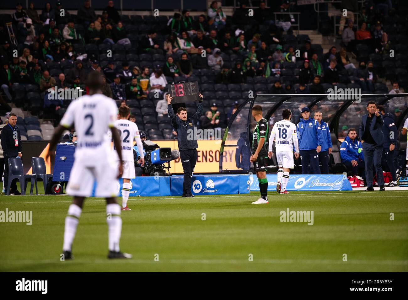 Gmhba stadium hi-res stock photography and images - Alamy