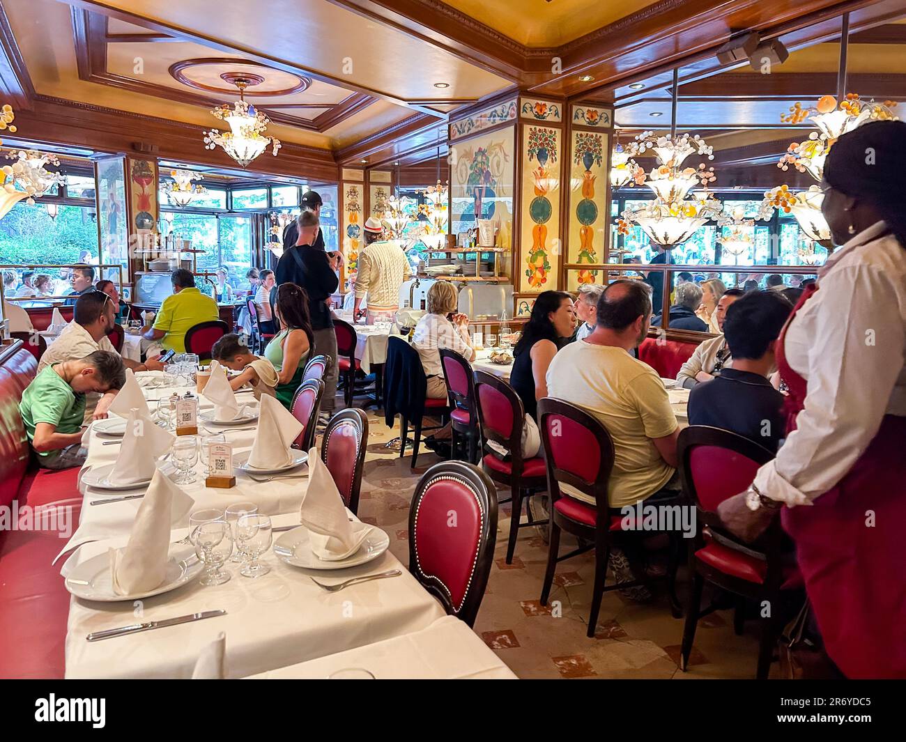 Paris, France, Medium Crowd Traditional French Brasserie Restaurant ...