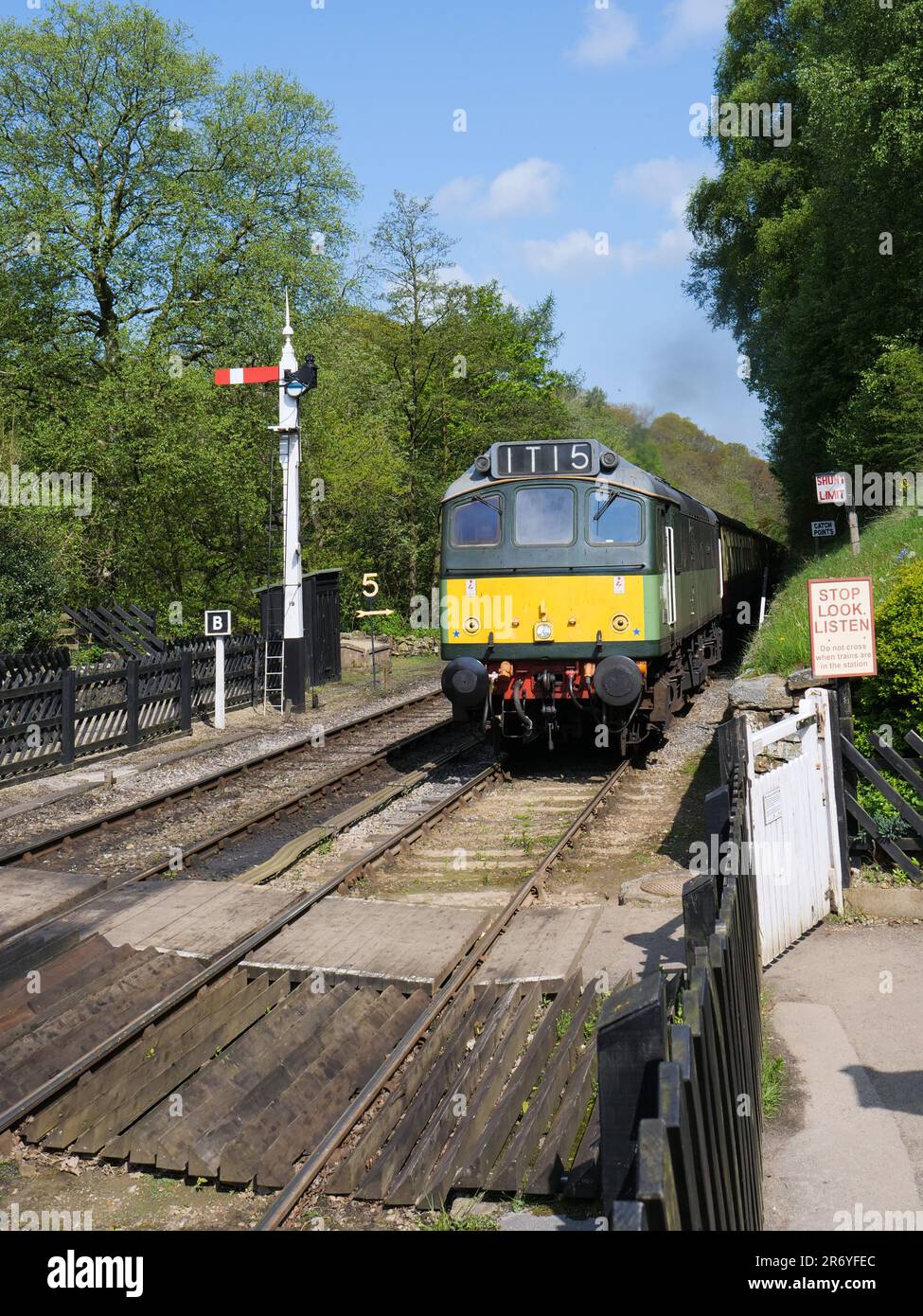 North York Moors Railway Diesel Engine BR Class 25 No. D7628 “Sybilla ...