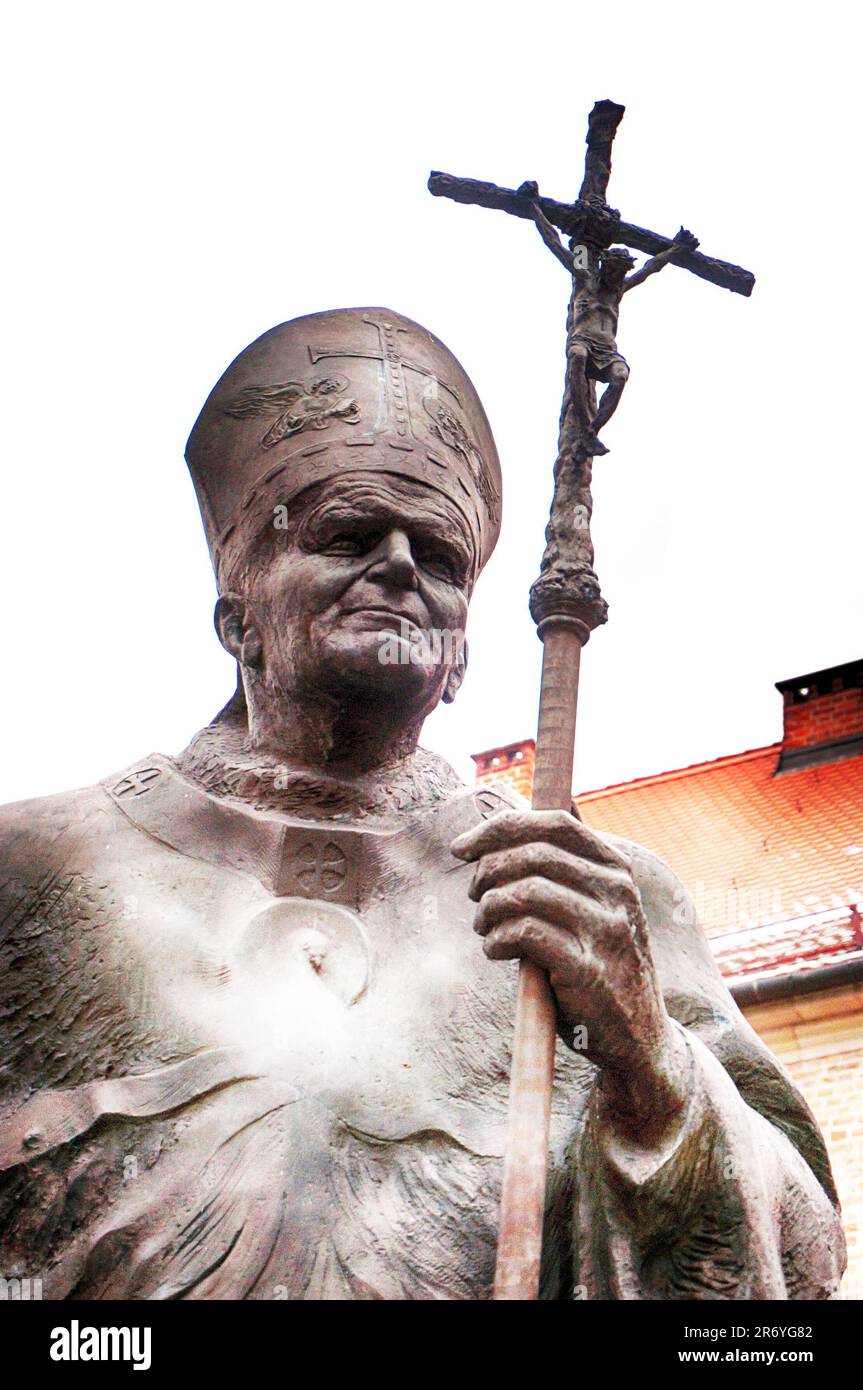 Wojtyla statue hi-res stock photography and images - Alamy