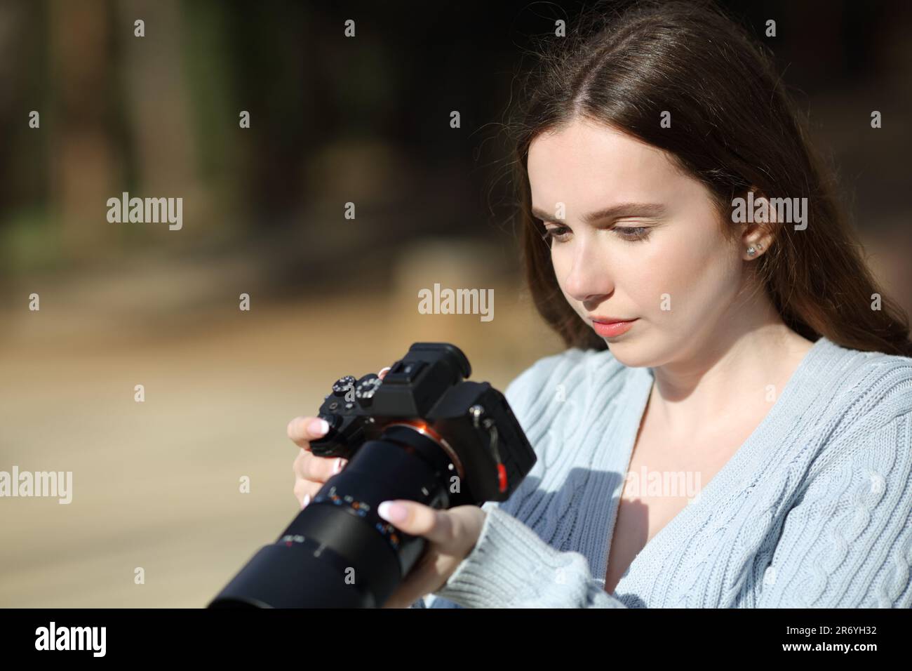 Female photographer camera viewfinder hi-res stock photography and ...