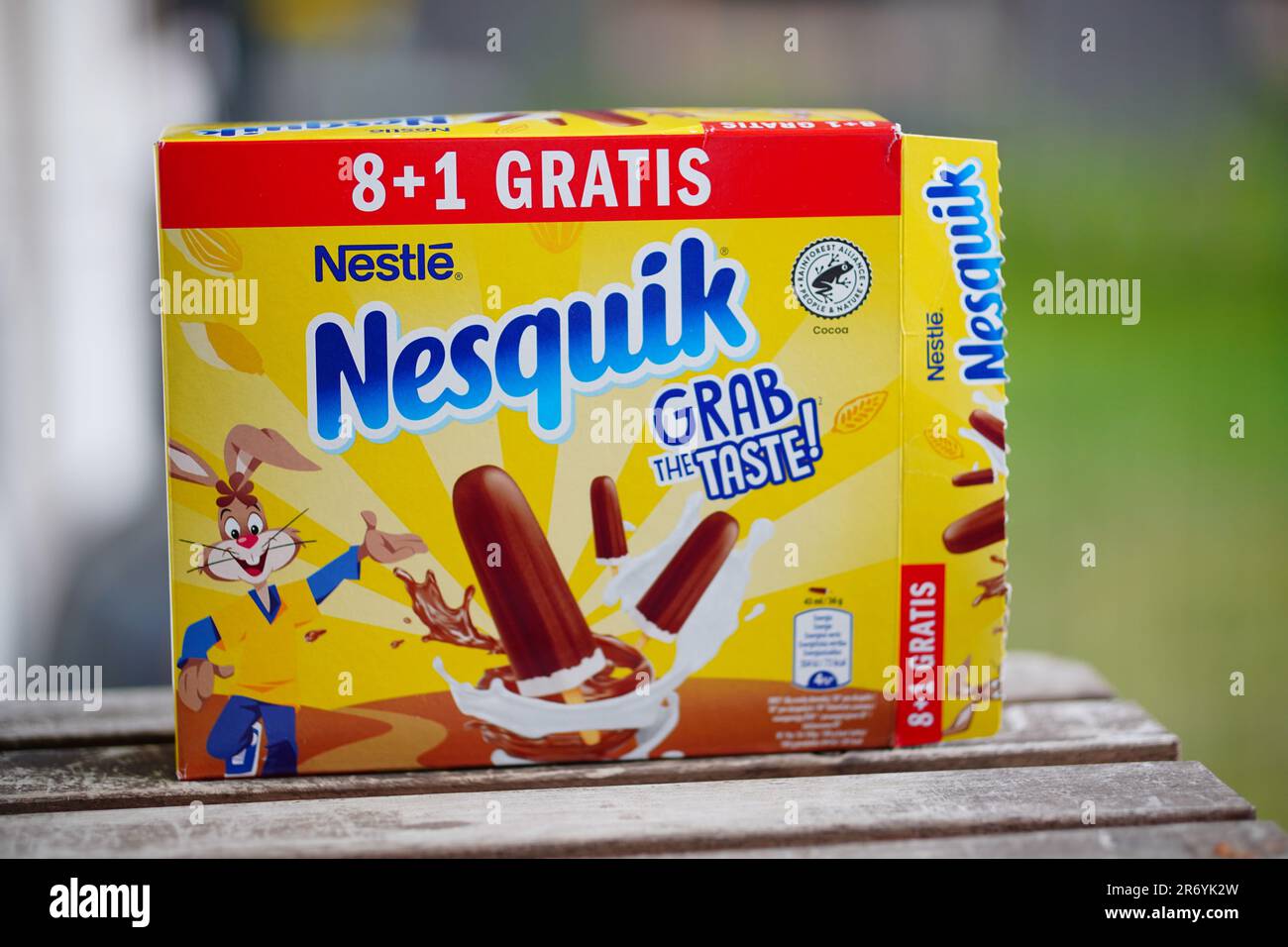 A close-up of a package of Nestle's Nesquik snack Stock Photo - Alamy