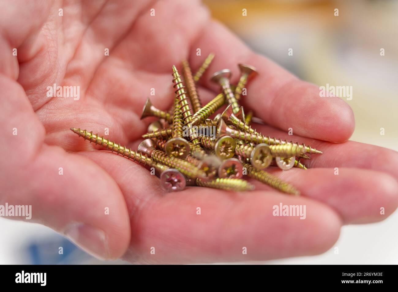 Hand palm up store hi-res stock photography and images - Alamy