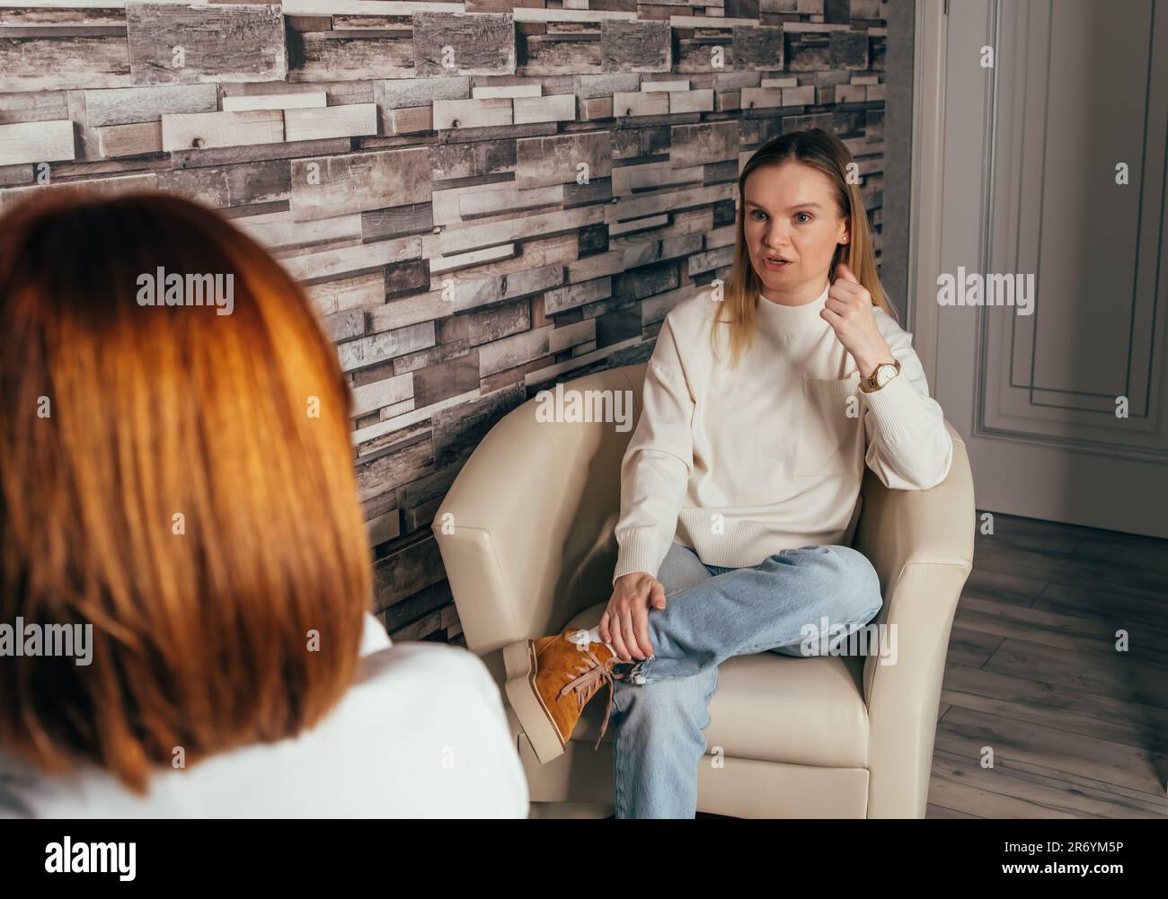 Speaking encouragement hi-res stock photography and images - Alamy