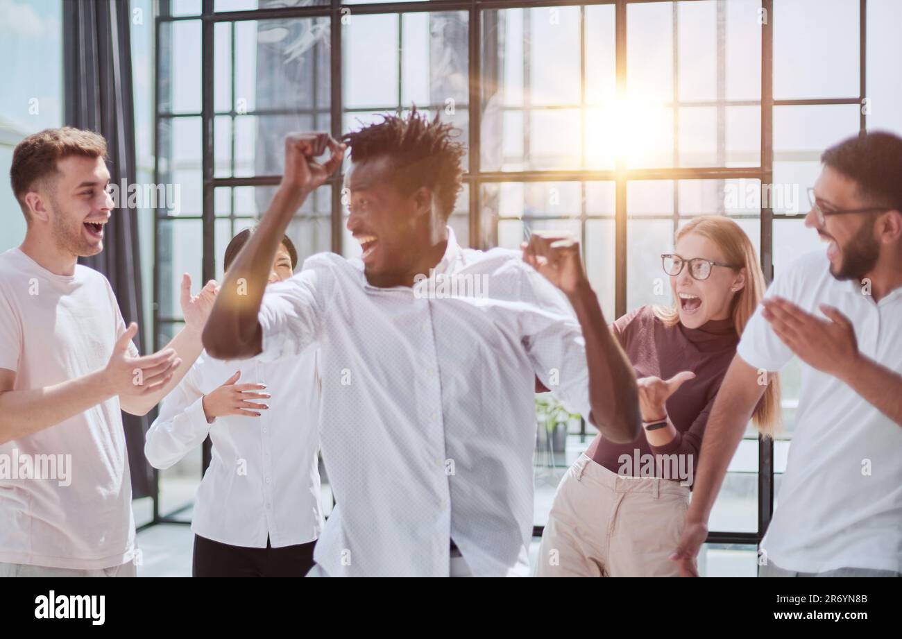 Working together on project. Team building concept. Office life Stock ...