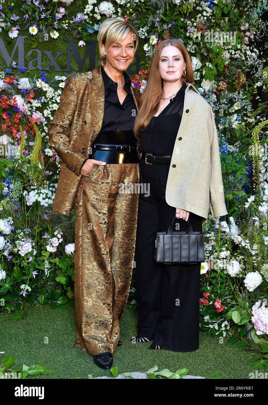 Nicola Gerber Maramotti och Amy Adams arrives at Max Mara's fashion ...