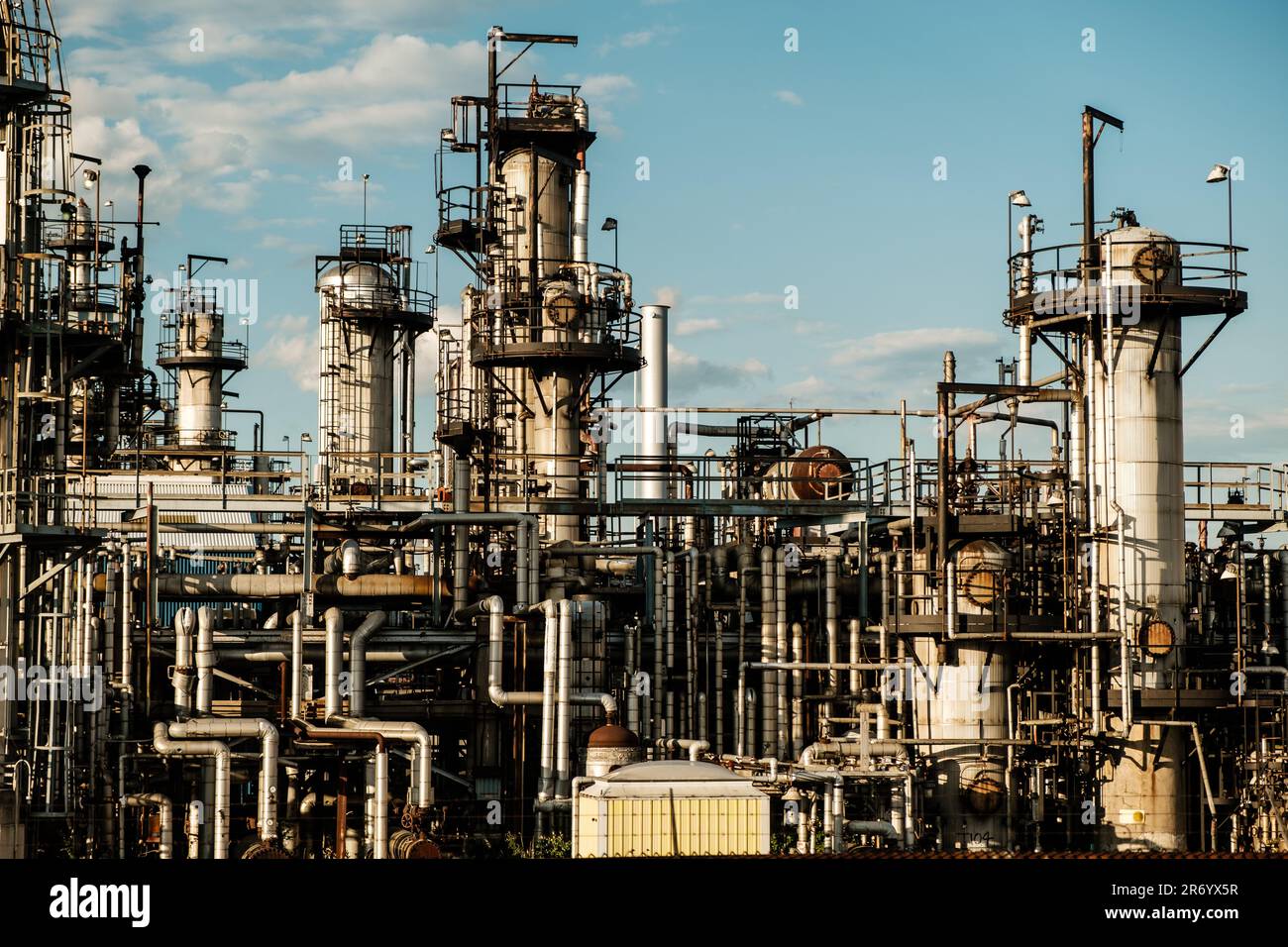 Manufacturing facility featuring hi-res stock photography and images ...