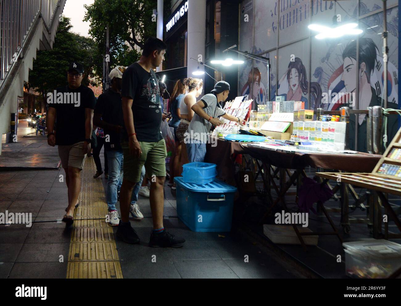 Nana sukhumvit bangkok hi-res stock photography and images - Alamy