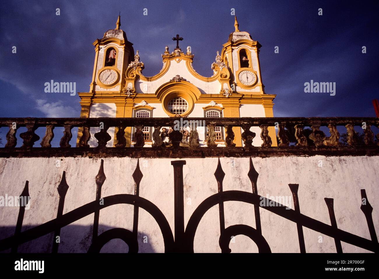 Brazil's Colonial towns studded with ornate baroque churches, huge ...