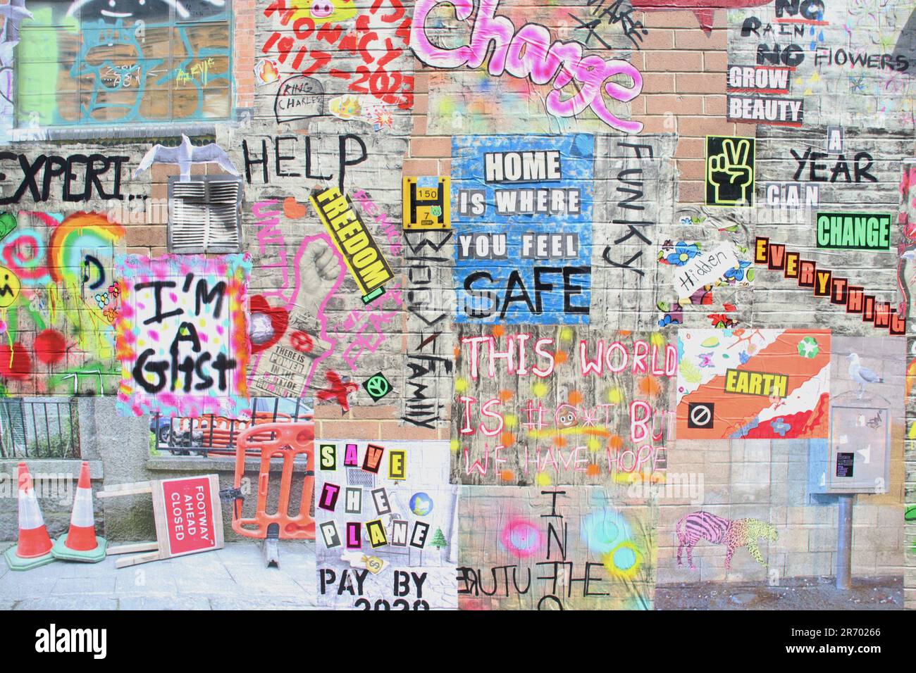 Nuart street art, Aberdeen Stock Photo - Alamy