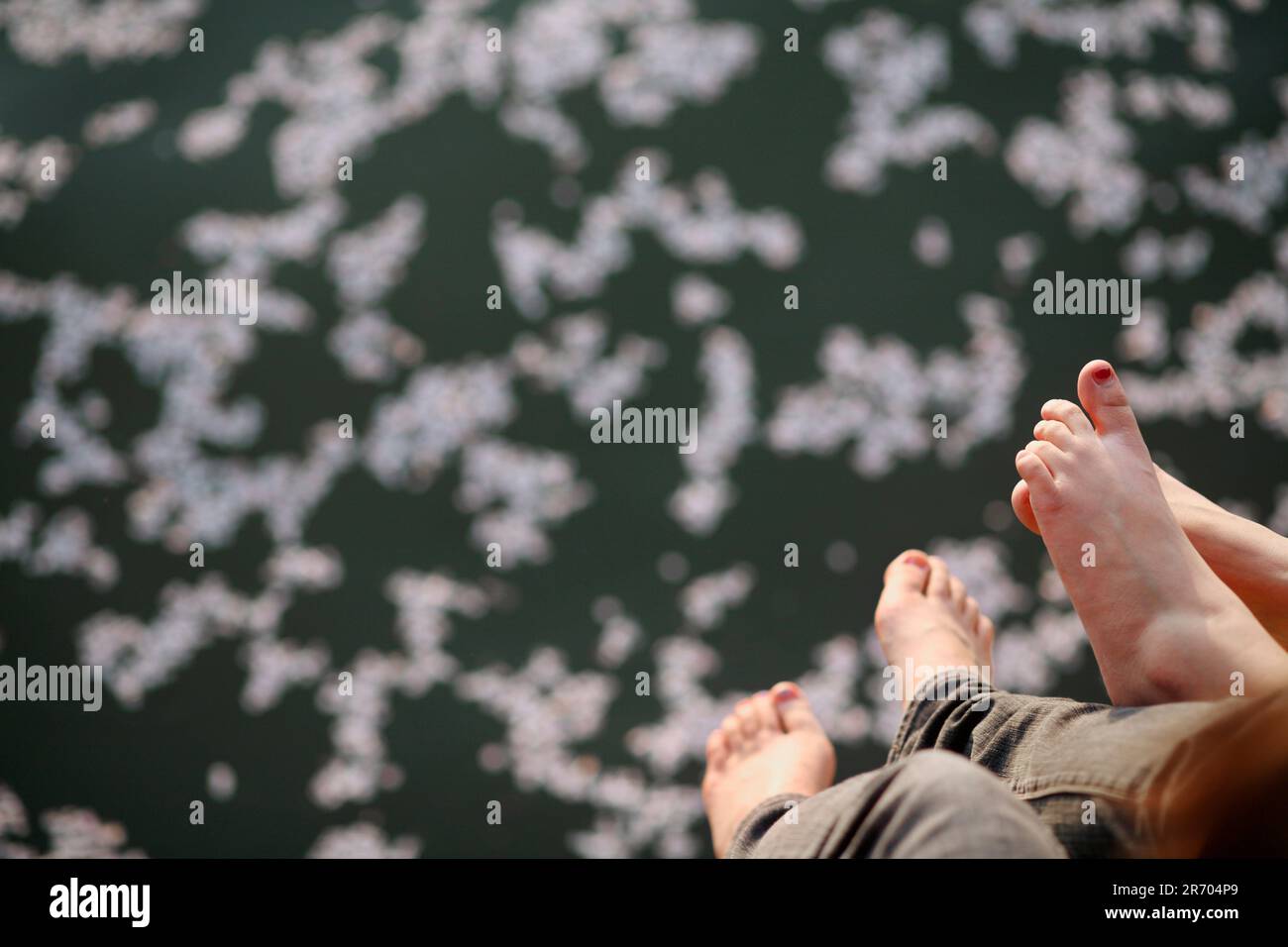 Dead Barefoot Maiden