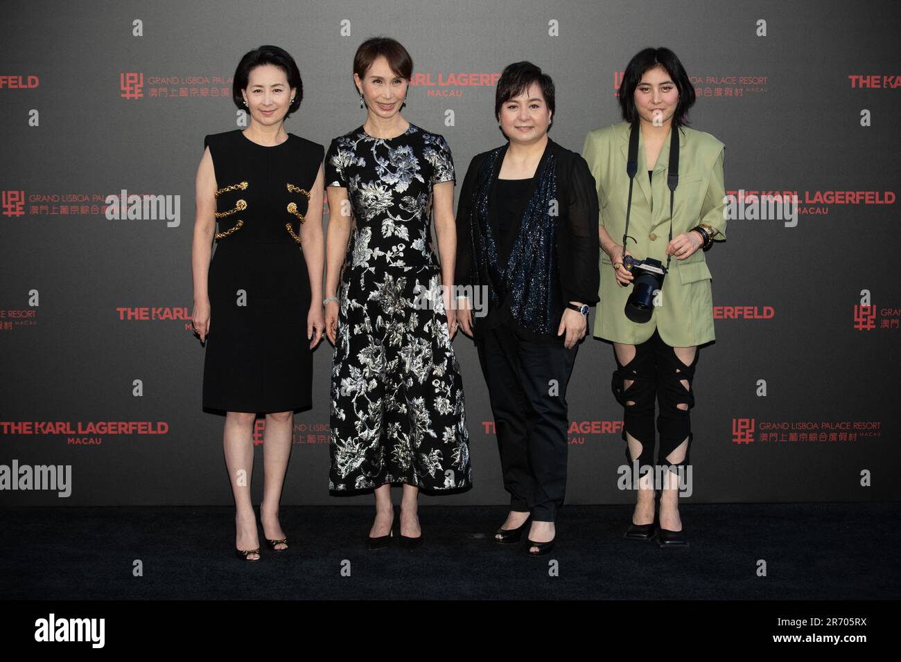 ( L ) Ms Pansy Ho, Daisy Ho, Maisy Ho, Josie Ho poses for photographer ...