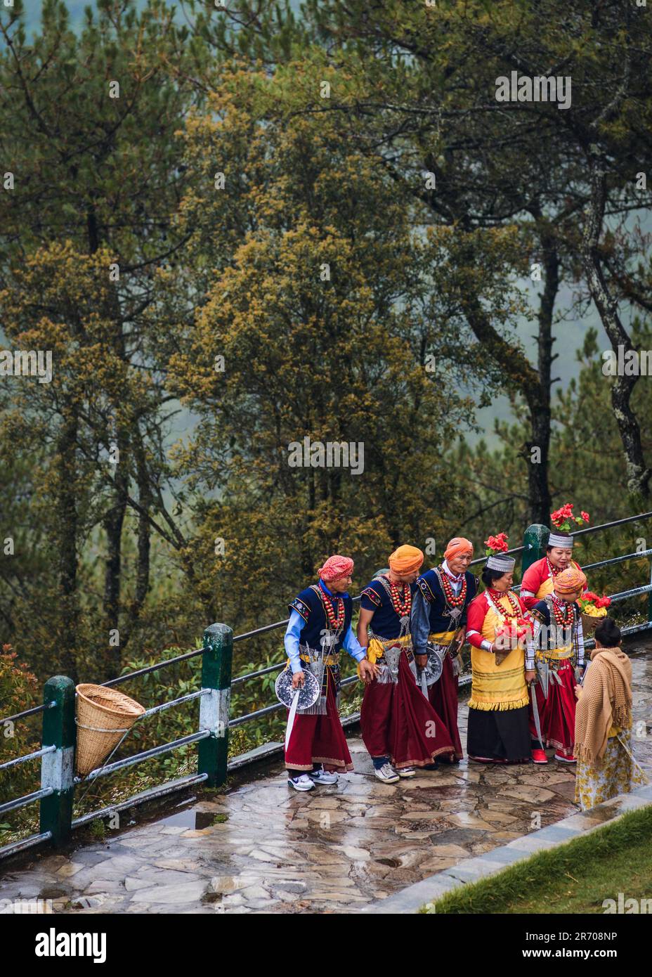 A group of people in Shillong wearing traditional clothing. Meghalaya ...
