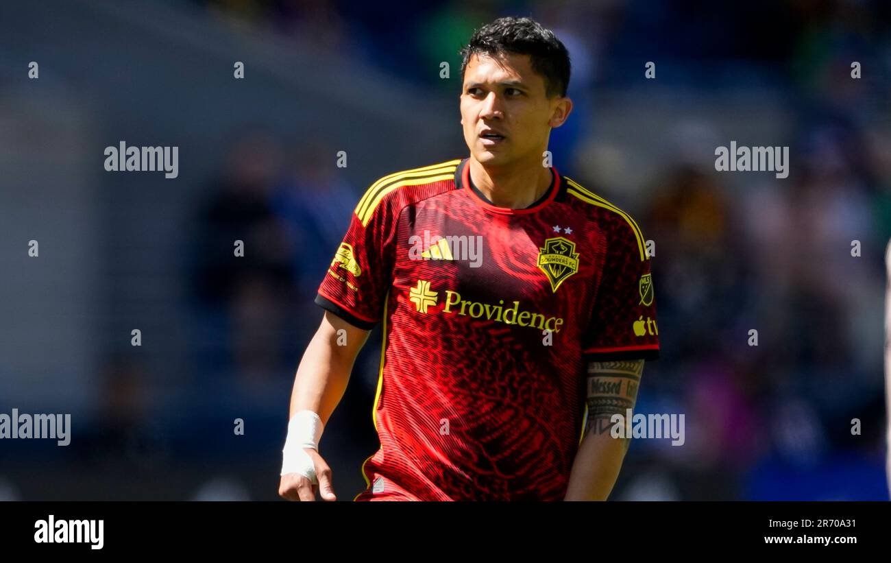 Seattle Sounders forward Fredy Montero (12) looks on against the ...