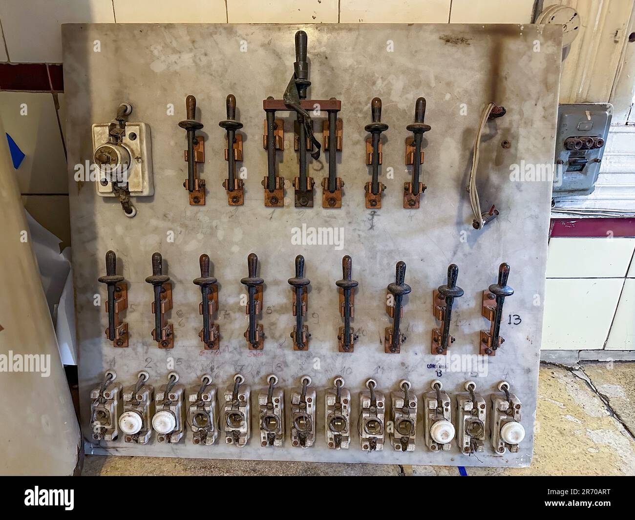 Early 1900s electricity exhibit hi-res stock photography and images - Alamy