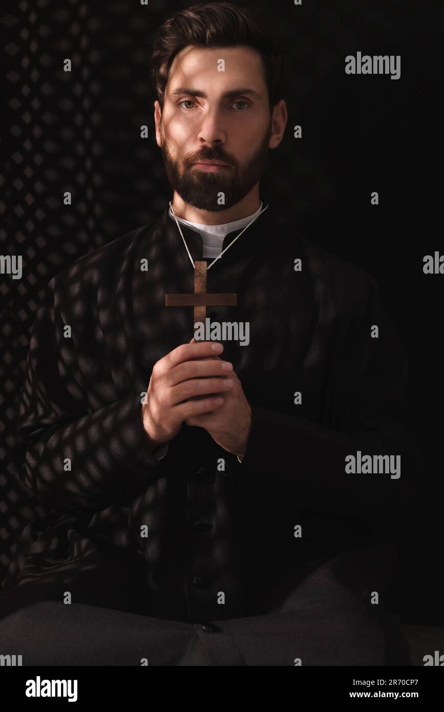 Orthodox priest holding holy cross hi-res stock photography and images ...