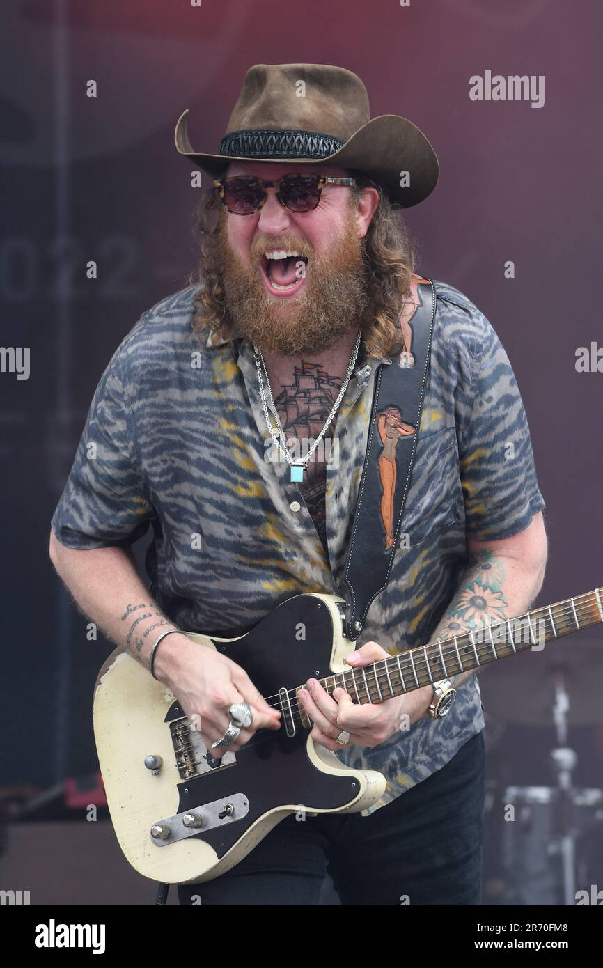 MADISON, IL - JUNE 04: John Osborne, lead guitarist for the Brothers ...