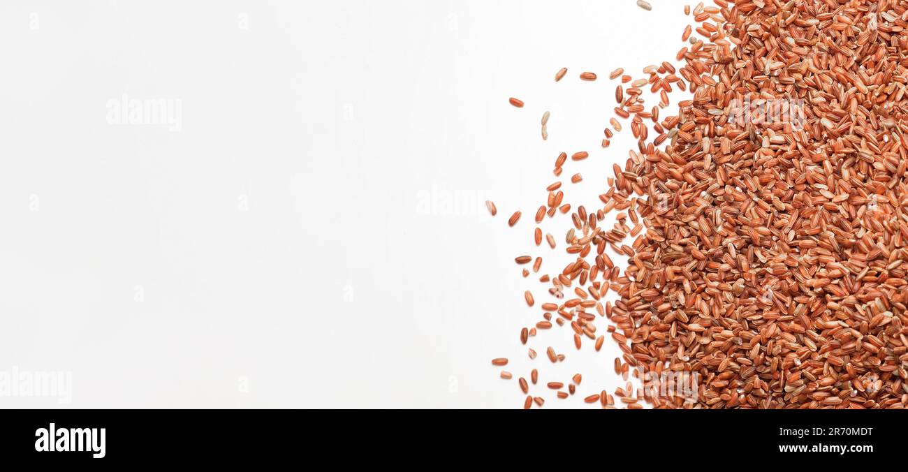 Uncooked Red Rice Wallpaper. Long Brown Rice Rotating. Close Up. Grains ...