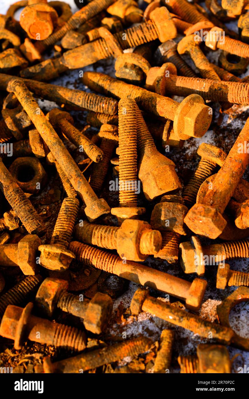 rusty nuts and bolts Stock Photo - Alamy