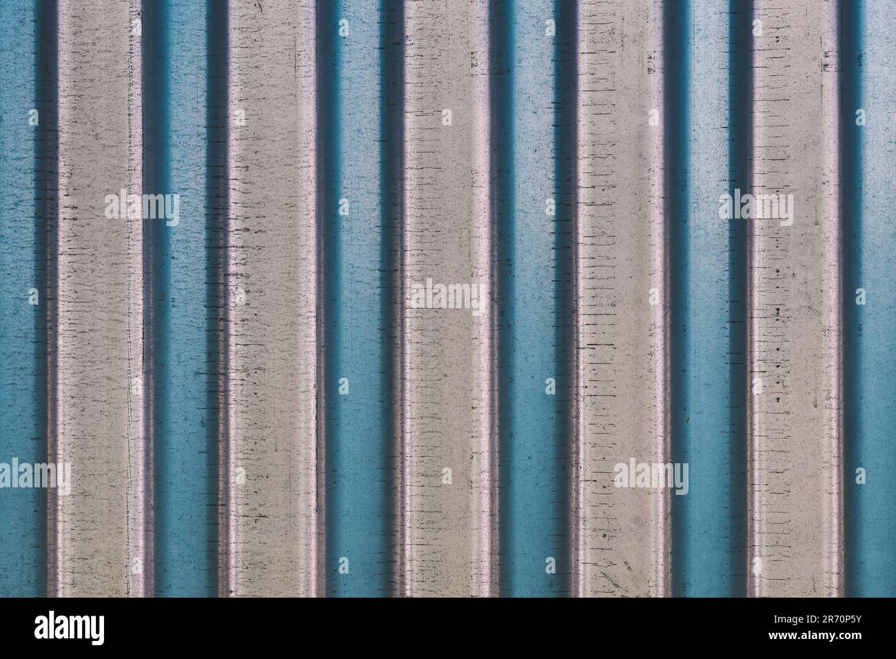Tin texture background Stock Photo - Alamy